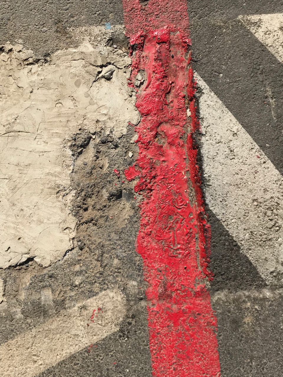 Street Art #2: Red Line Over Concrete | Brotherly Love