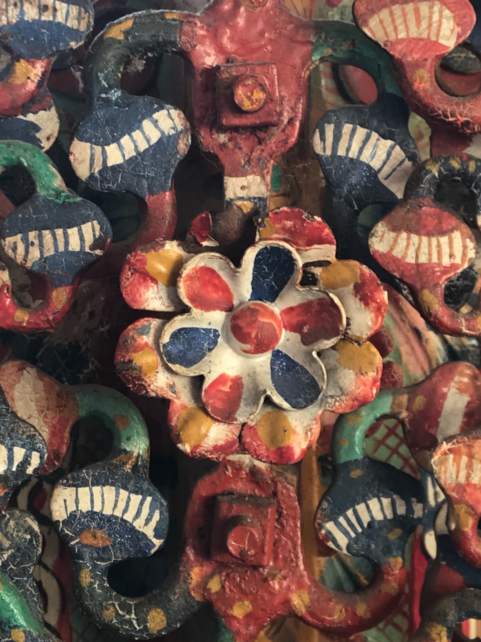 Painted Iron Flowers | Brotherly Love