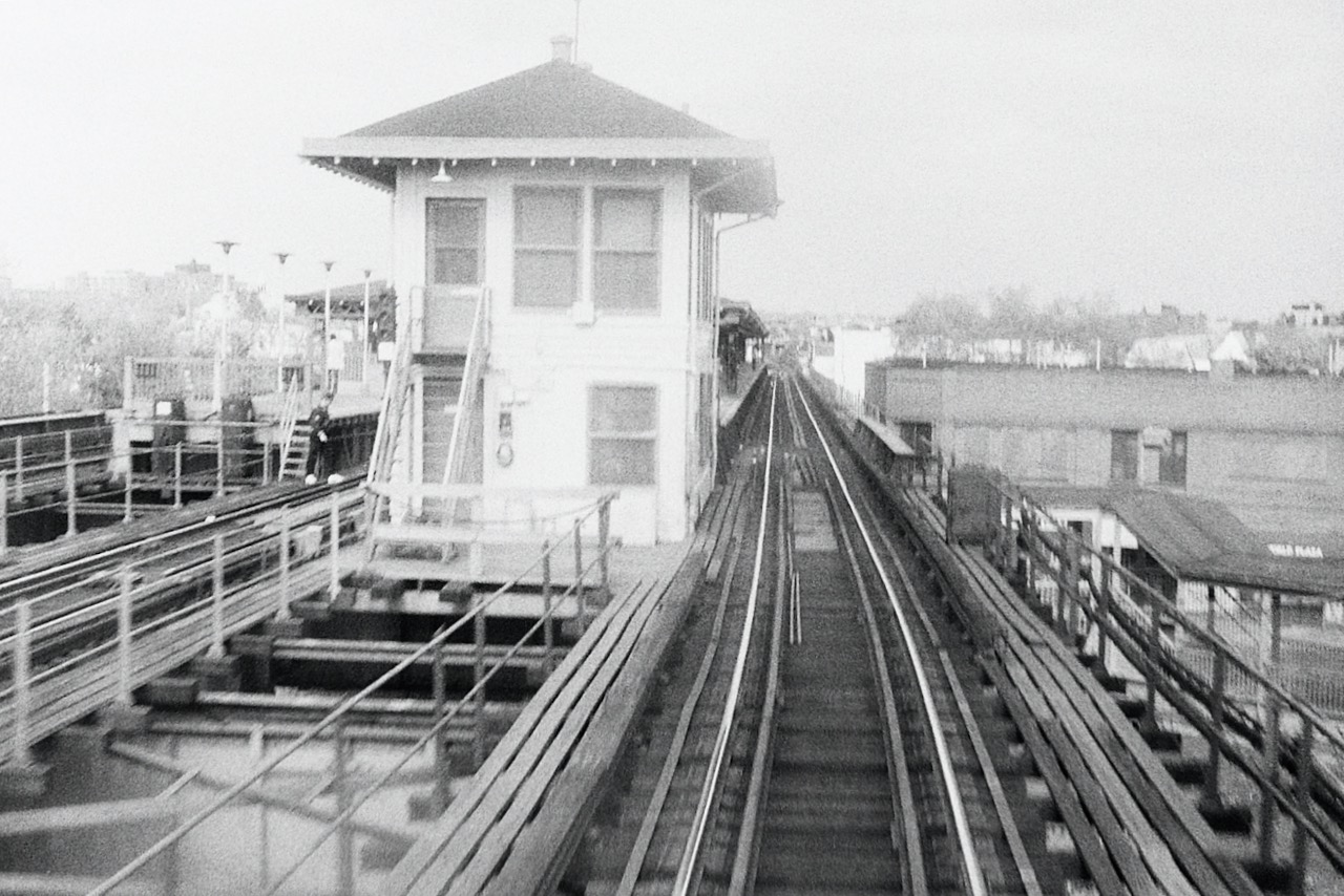 Vintage Photo: View from Brooklyn ‘J’ Train, NYC 1989 | Brotherly Love